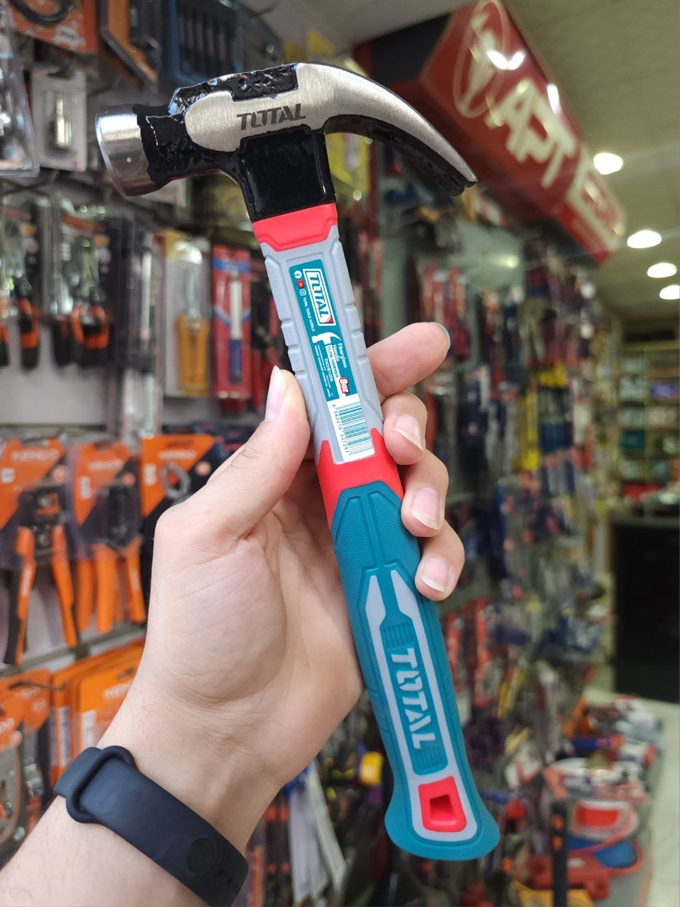 شاكوش خلاعة يد فايبر 450 جم مغناطيسي من TOTAL | المزاحي لتجارة العدد